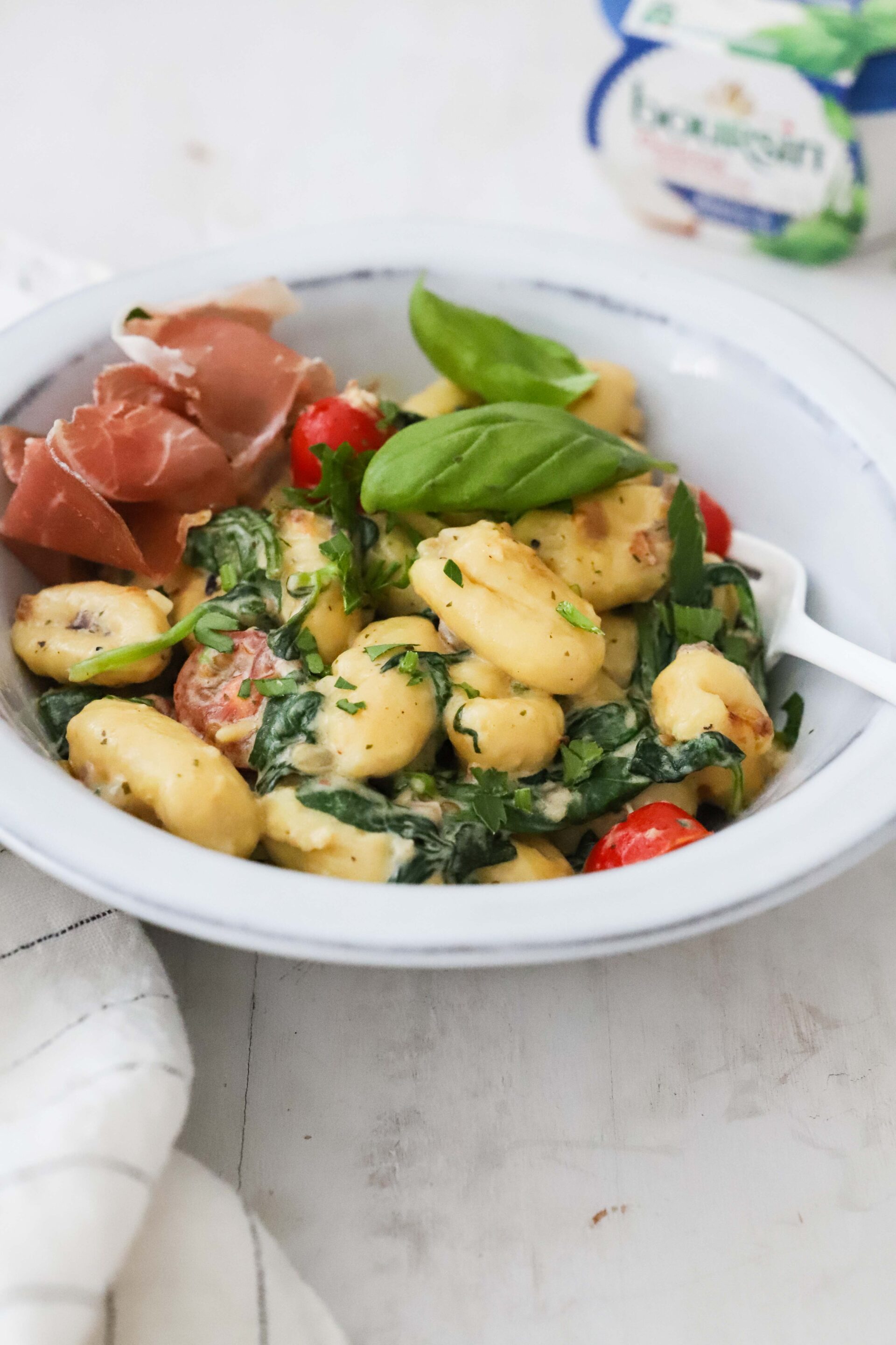 Gebakken gnocchi met spinazie, courgette en boursin - Manon Van Aerschot