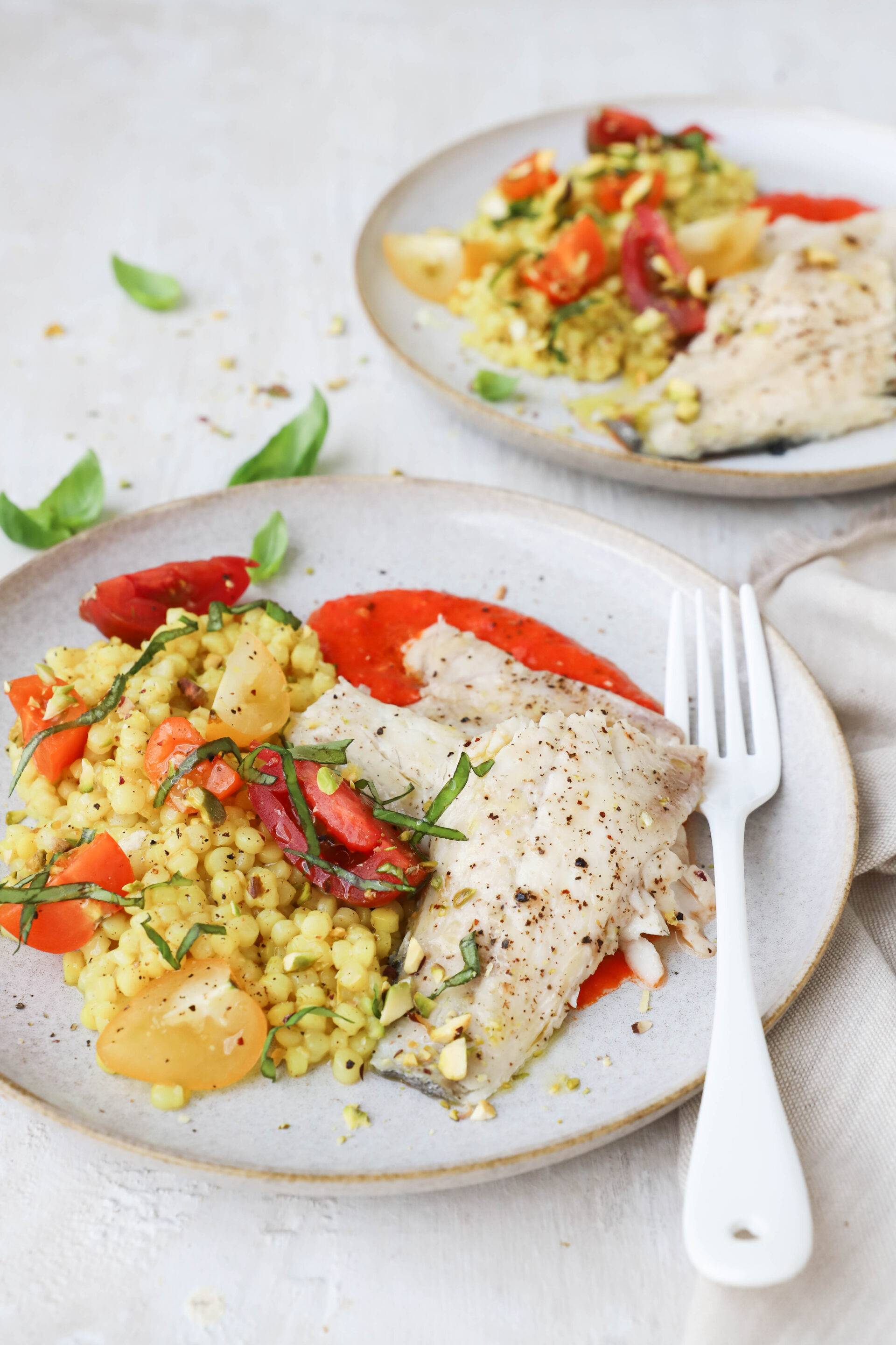 Zeebaars met parelcouscous en paprikacrème - Manon Van Aerschot